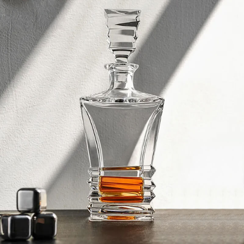 ENZO WHISKY DECANTER 850ML – Transnatal